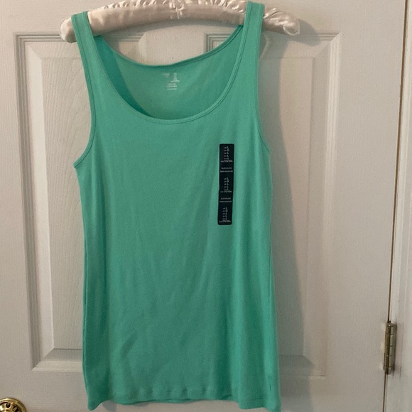 GAP | Tops | Nwt Gap Light Green Ribbed Tank L 58 Cotton 38 Poly 4 ...
